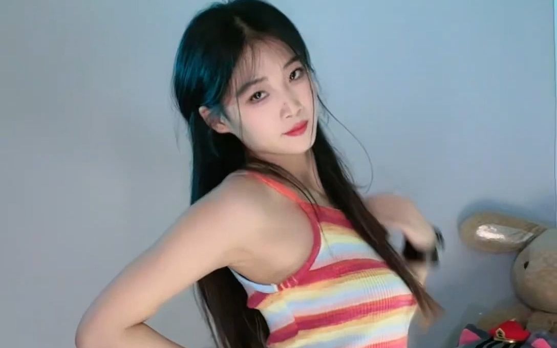 BBoom BBoom 5.9-Nini很不乖的小粉丝-Nini很不乖的小粉丝-哔哩哔哩视频