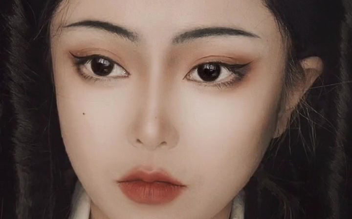 狐狸眼眼妆精髓 三上一下”眼影打造眼尾上扬感,下眼睑往上提拉,眼线上挑,眼头下拉狐狸眼 西红柿 眼妆哔哩哔哩bilibili