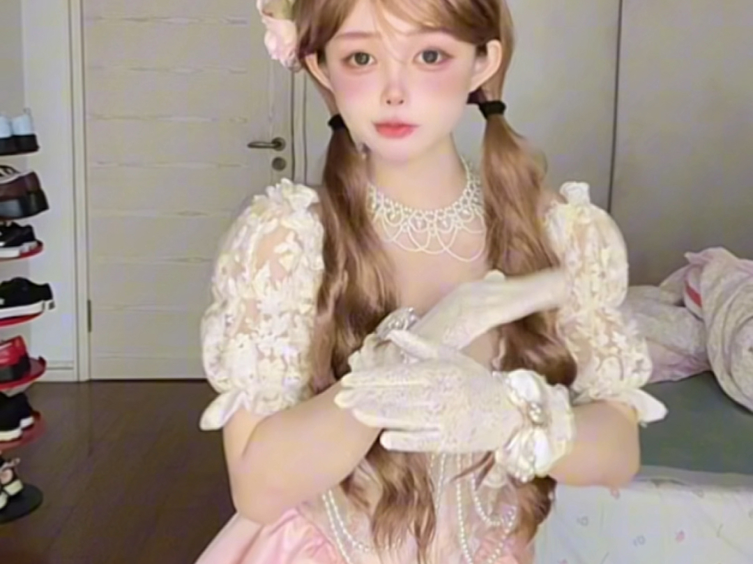 行 走 在 冬 夜 的 冷 风 中-Barbin-ili芭比-Barbin-ili芭比-哔哩哔哩视频