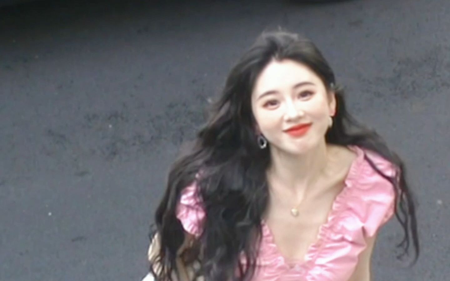 不管几岁 快乐万岁！-祖祖zuzu_-祖祖zuzu_-哔哩哔哩视频