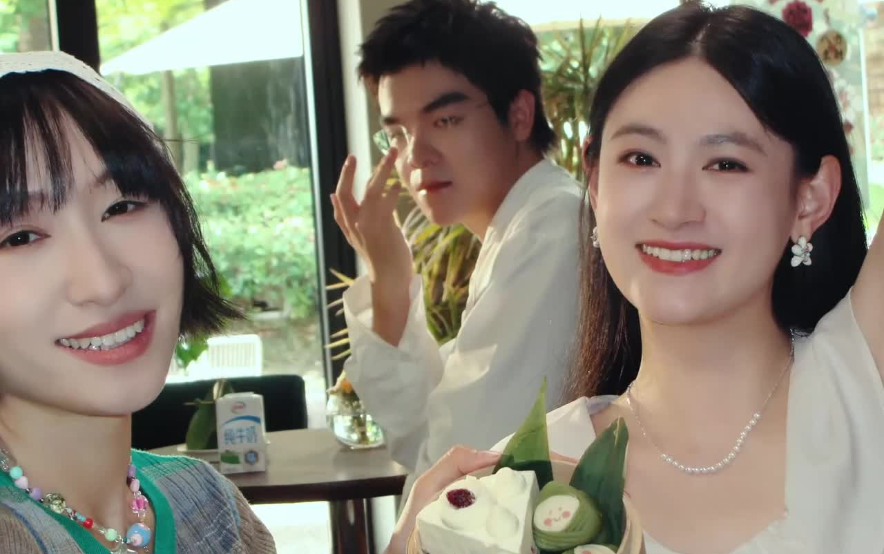 柯洁 最新广告，好密的梗好抽象的广告哈哈哈哈-4A广告提案网-4A广告提案网-哔哩哔哩视频