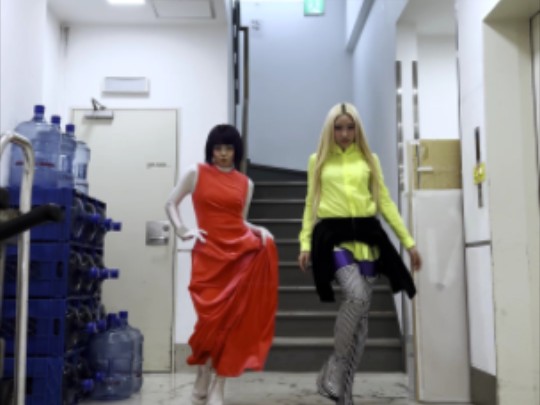 像在跑道上一样走来走去 250102 XG Strut like it's a runway everywhere-XG女团搬运工-XG女团搬运工-哔哩哔哩视频