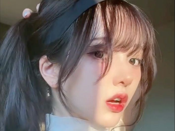 和栗熏子cos～-琉璃青RO沉迷runa酱-琉璃青RO沉迷runa酱-哔哩哔哩视频