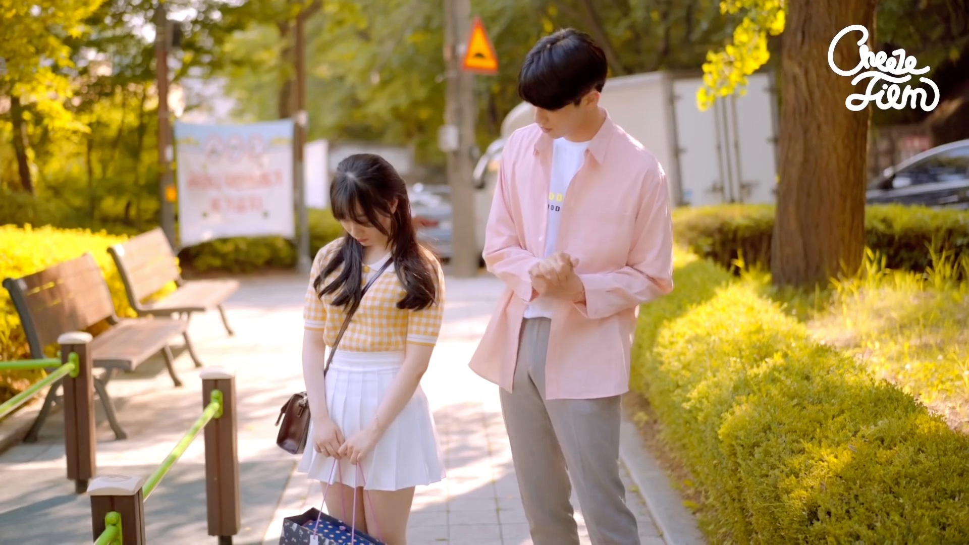 【中字】韩国网剧 187cm和155cm的恋爱 当男朋友有很亲昵的女性朋友的时候_哔哩哔哩_bilibili