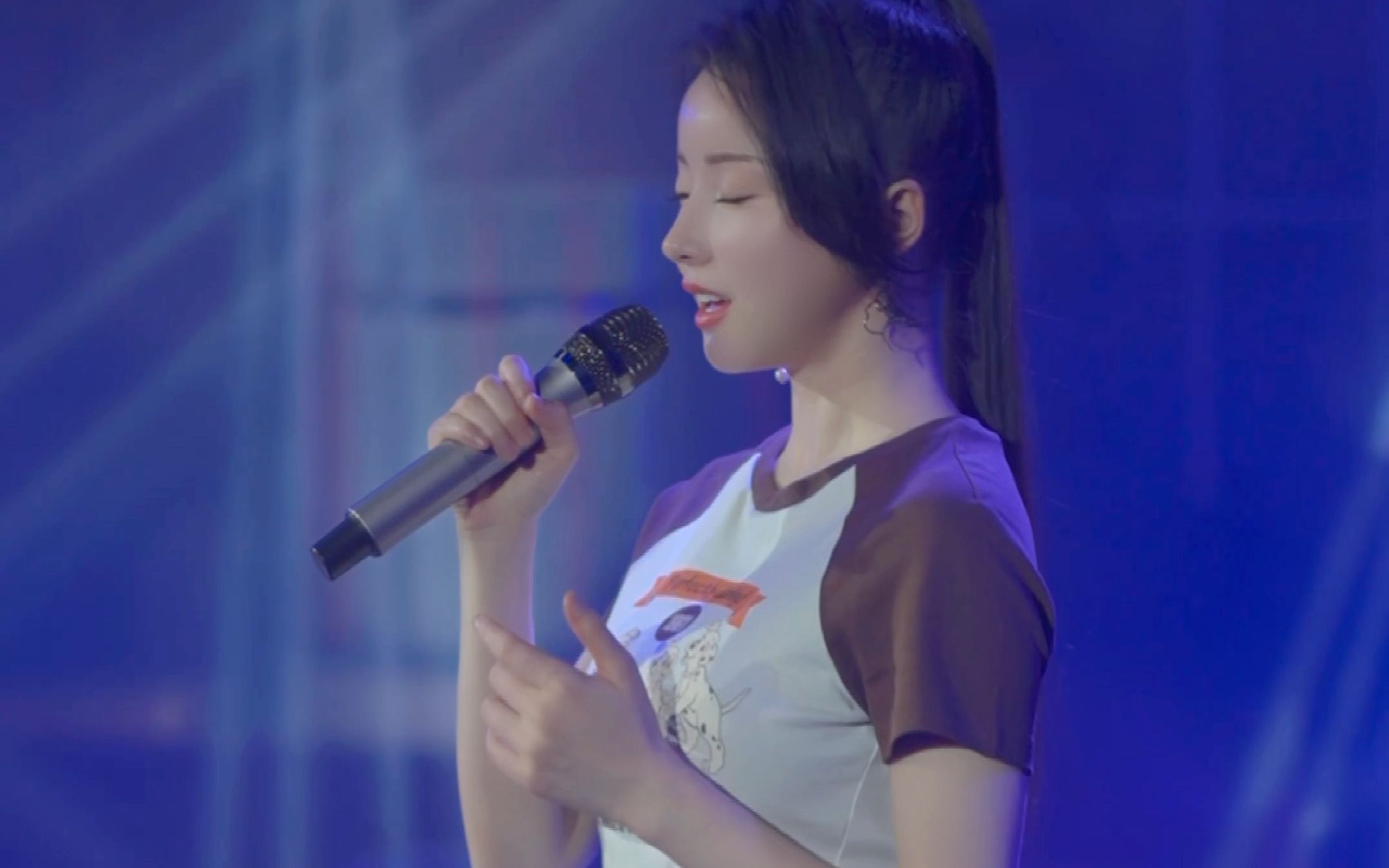 陈晓竹cover《孟婆的碗》：怎么能丢弃对你思念-陈晓竹-陈晓竹-哔哩哔哩视频