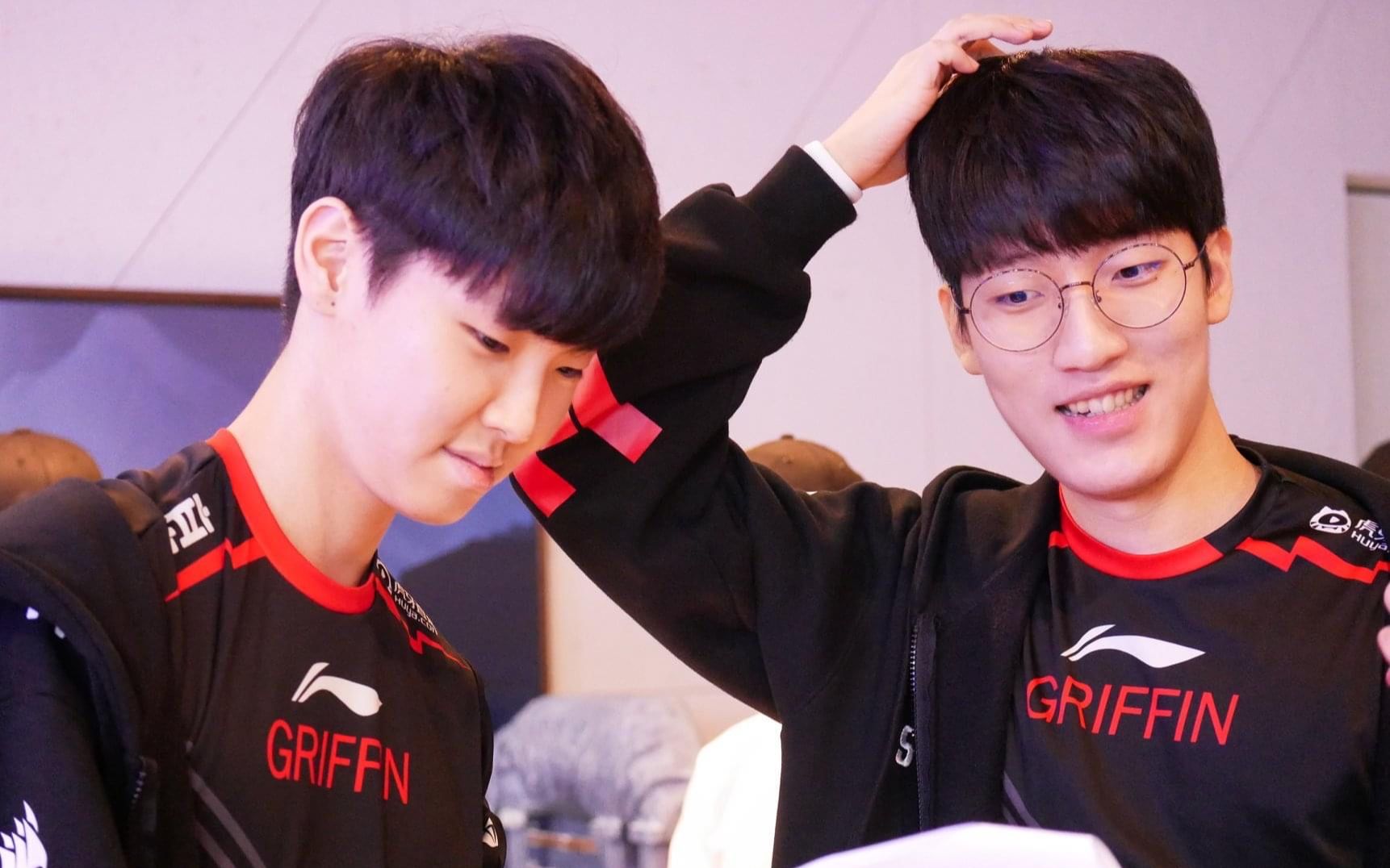 【GRF撞车 中字】220607 Chovy沙皇 Tarzan上单杰斯 (Chovy视角)_电子竞技热门视频