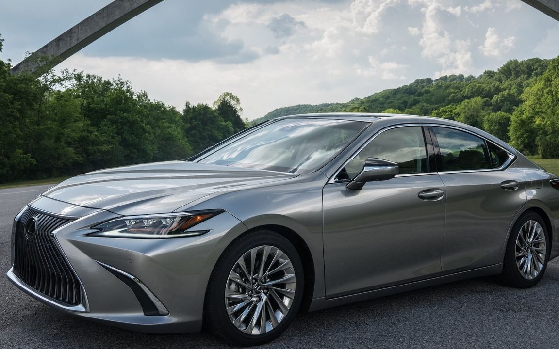 alias细分建模(Subdivision)入门与实战——雷克萨斯ES(前脸结构构建1)_哔哩哔哩_bilibili