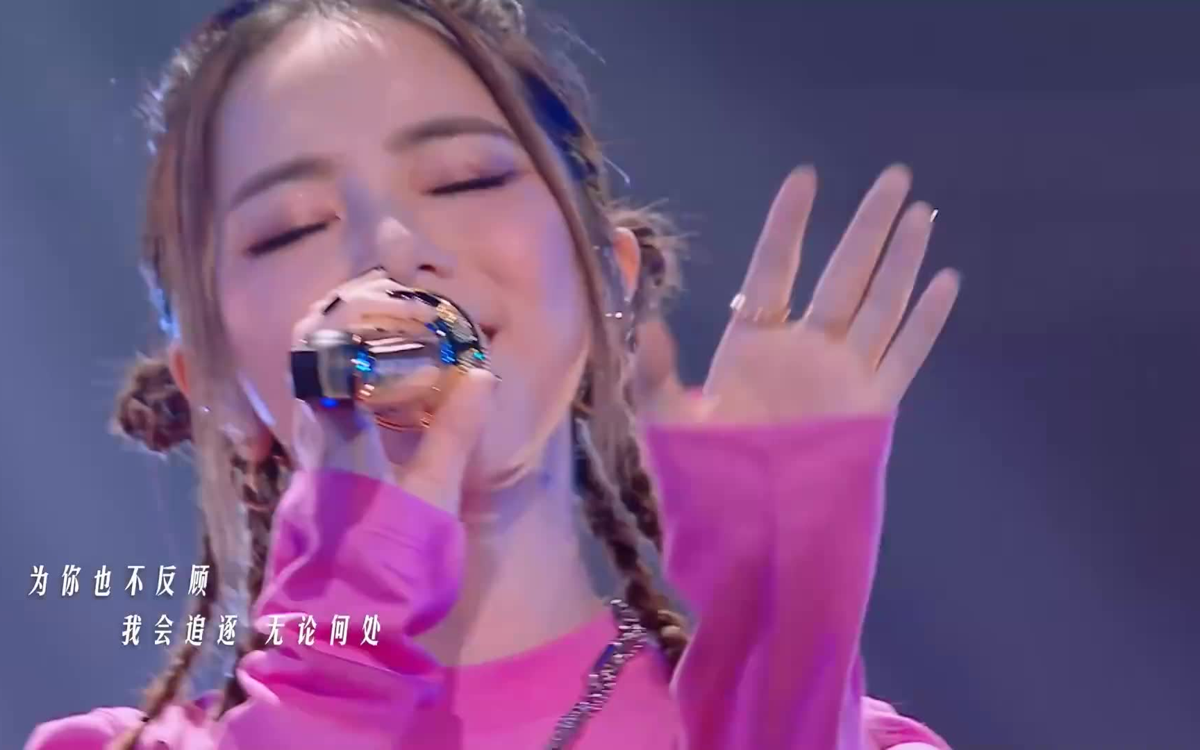 【4K超清 | 官方MV】邓紫棋《Un Momento》西语版 | Revelación｜G.E.M.-gielmu-默认收藏夹-哔哩哔哩视频