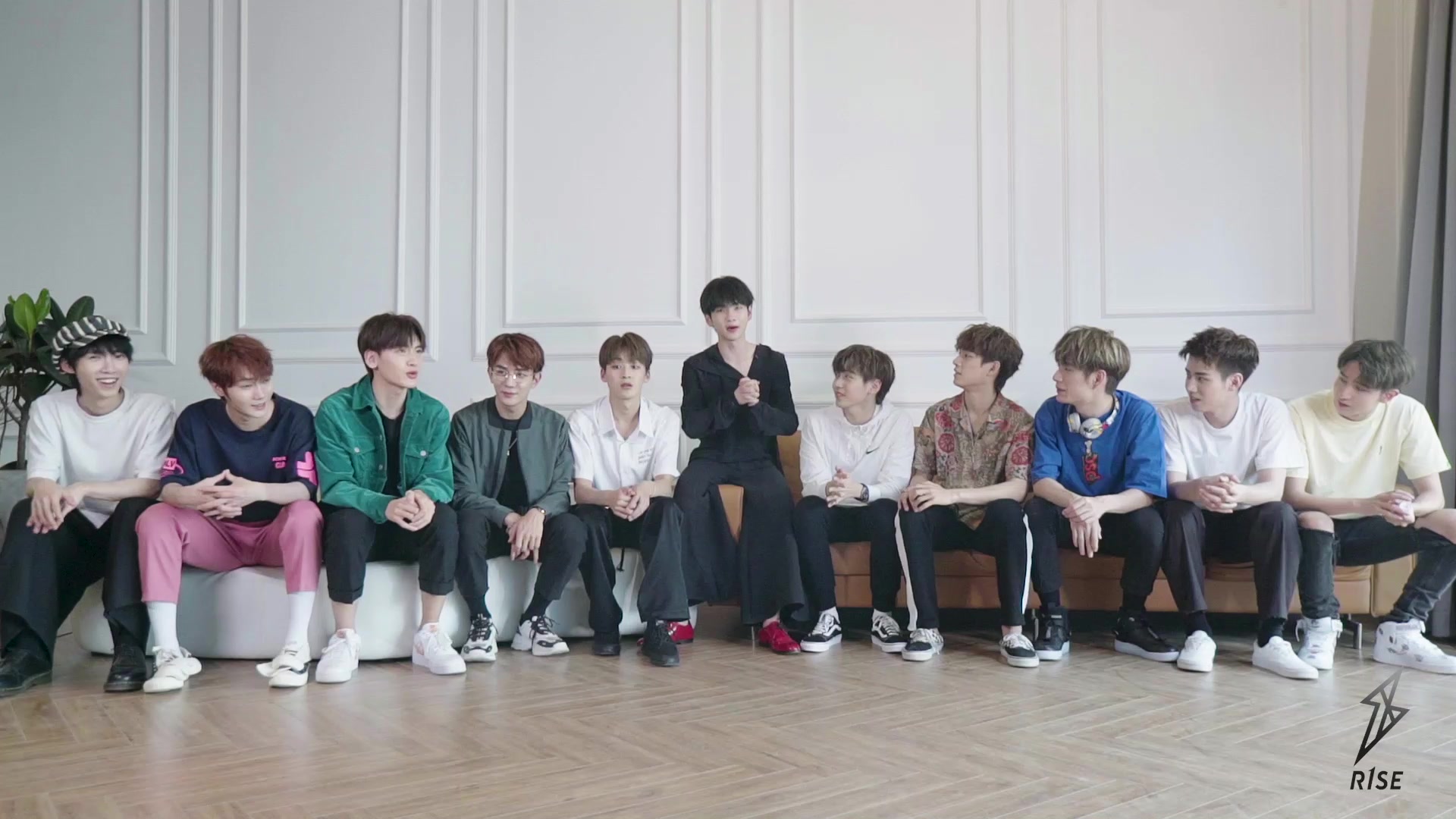 R1SE要给大家上户口啦！_哔哩哔哩_bilibili