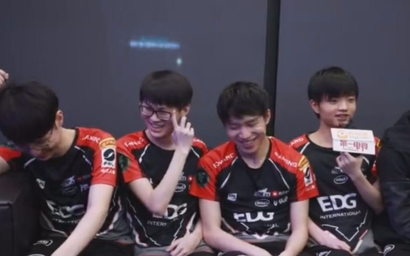 EDG群访厂长iboy骚话逗翻全场，Meiko当场笑翻，直言别再说了！_哔哩哔哩_bilibili