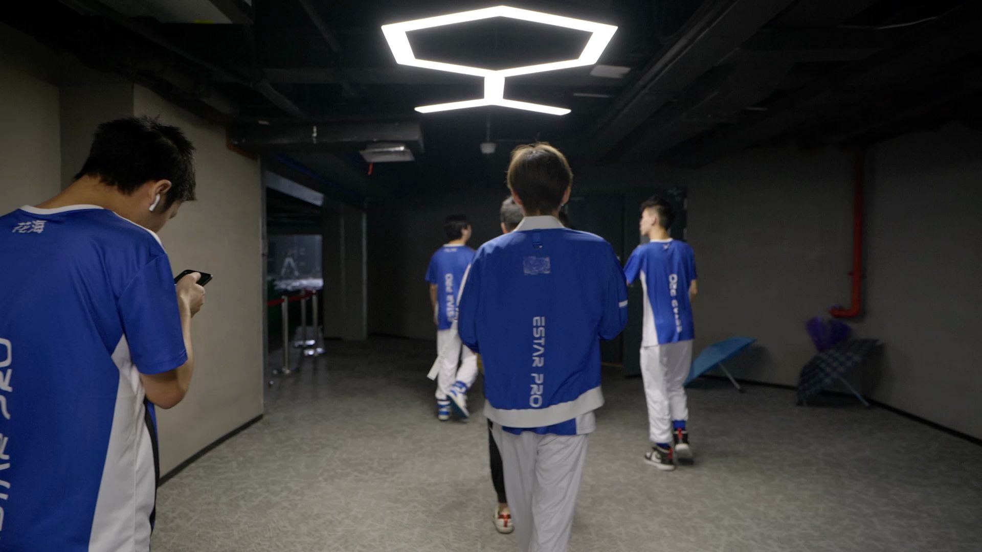 武汉eStarPro世冠预选赛vlog（下）_哔哩哔哩_bilibili