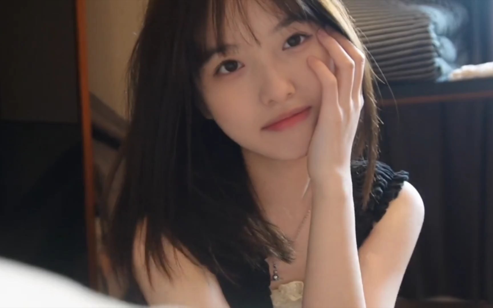 糟糕！是无法抗拒的微笑-闭眼入甄选-闭眼入甄选-哔哩哔哩视频