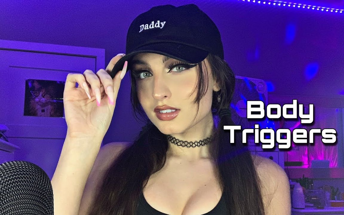 ASMR - Body Triggers ( Fast Collarbone Tapping, Fabric Scratching, Hair Play, &-属骆驼的人-属骆驼的人-哔哩哔哩视频