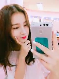 MOMOLAND NANCY 三则Twitter小视频_哔哩哔哩_bilibili