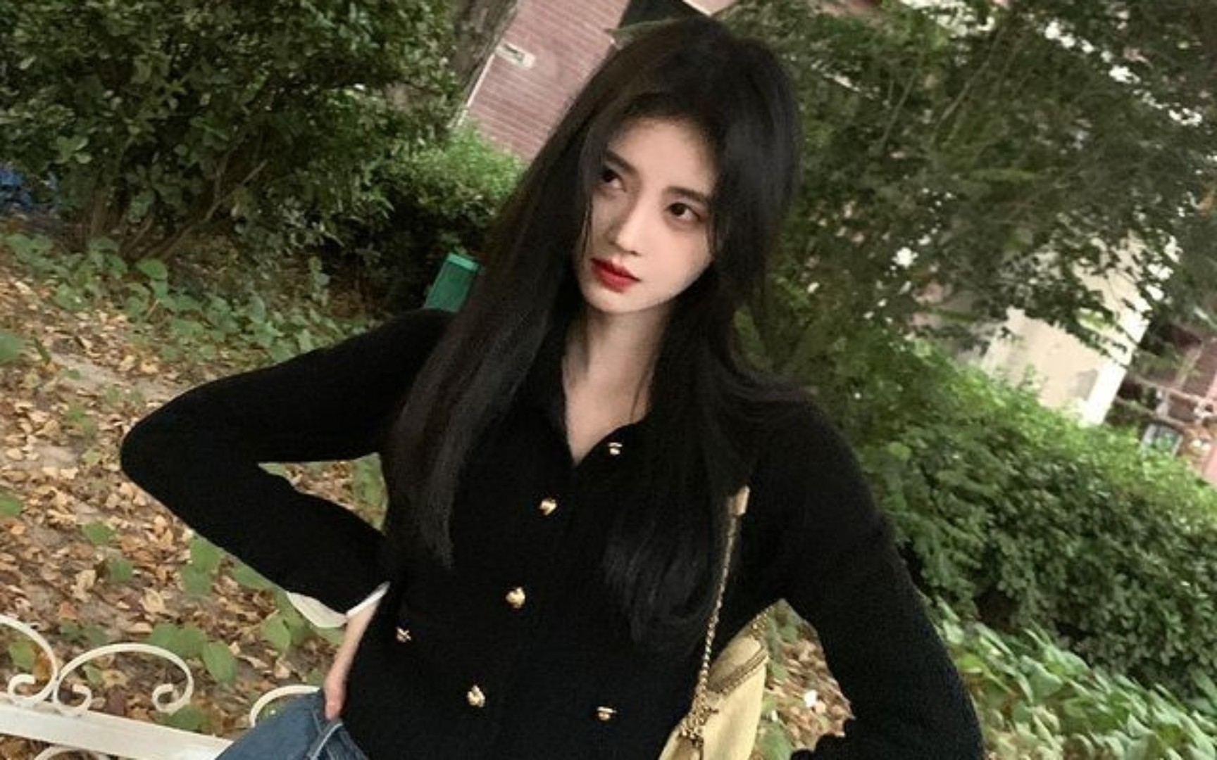 【鞠婧祎】20220930 ins更新 hu~_哔哩哔哩_bilibili