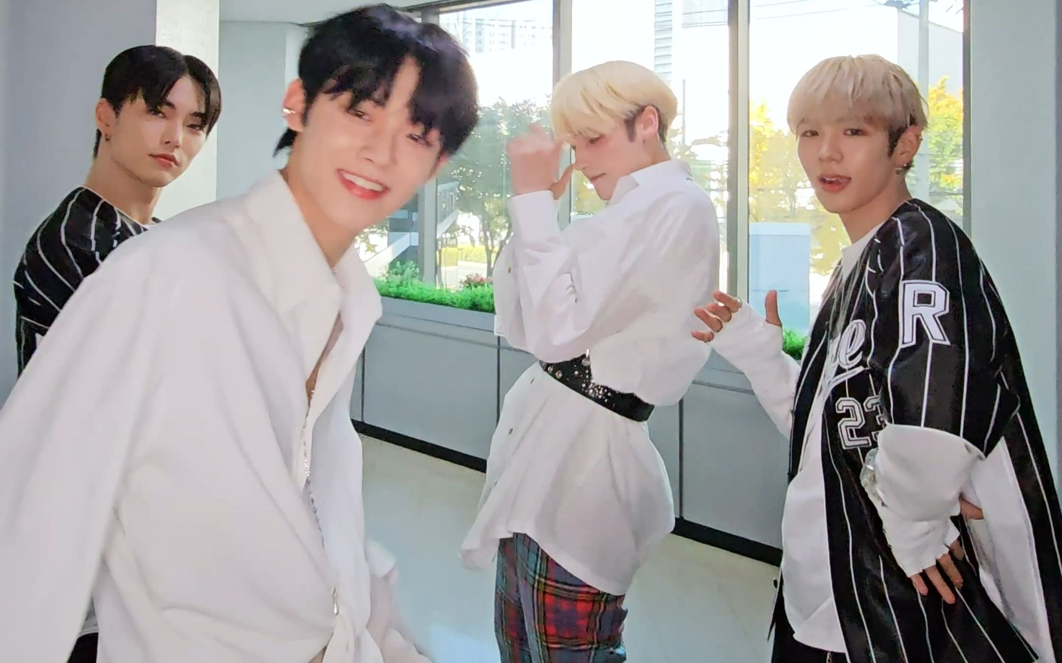 【RIIZE】Talk Saxy Happily Ever After -RIIZE-RIIZE-哔哩哔哩视频