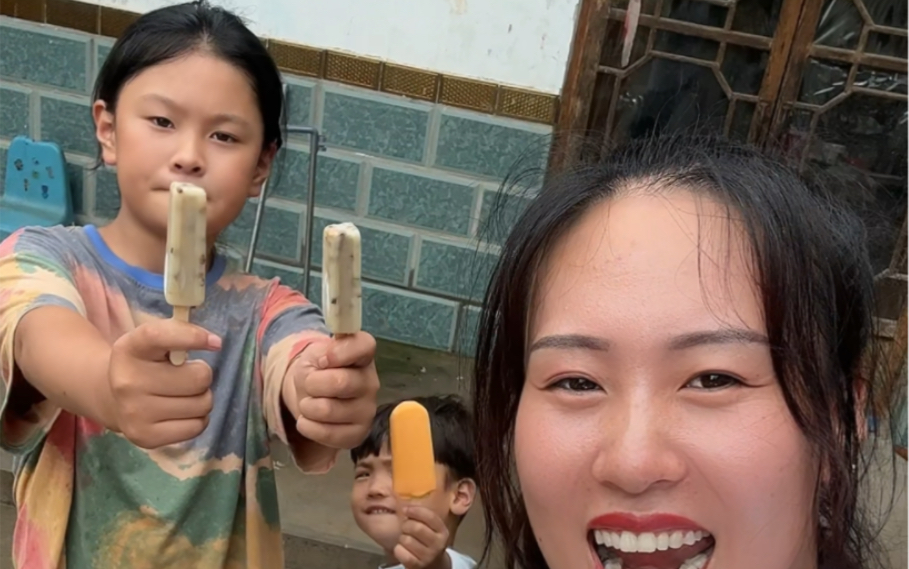 一起吃冰棍-大宝与玩具-大宝与玩具-哔哩哔哩视频