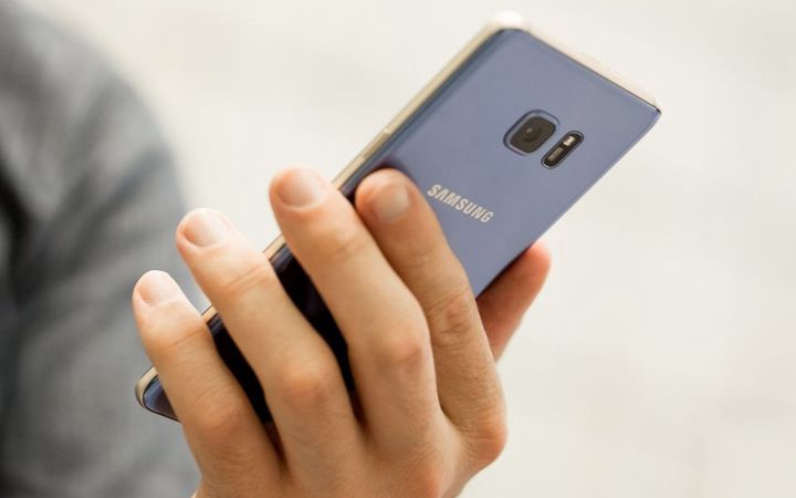 翻新三星Note 7定名FE粉丝版 下月开卖_哔哩哔哩 (゜-゜)つロ 干杯~-bilibili