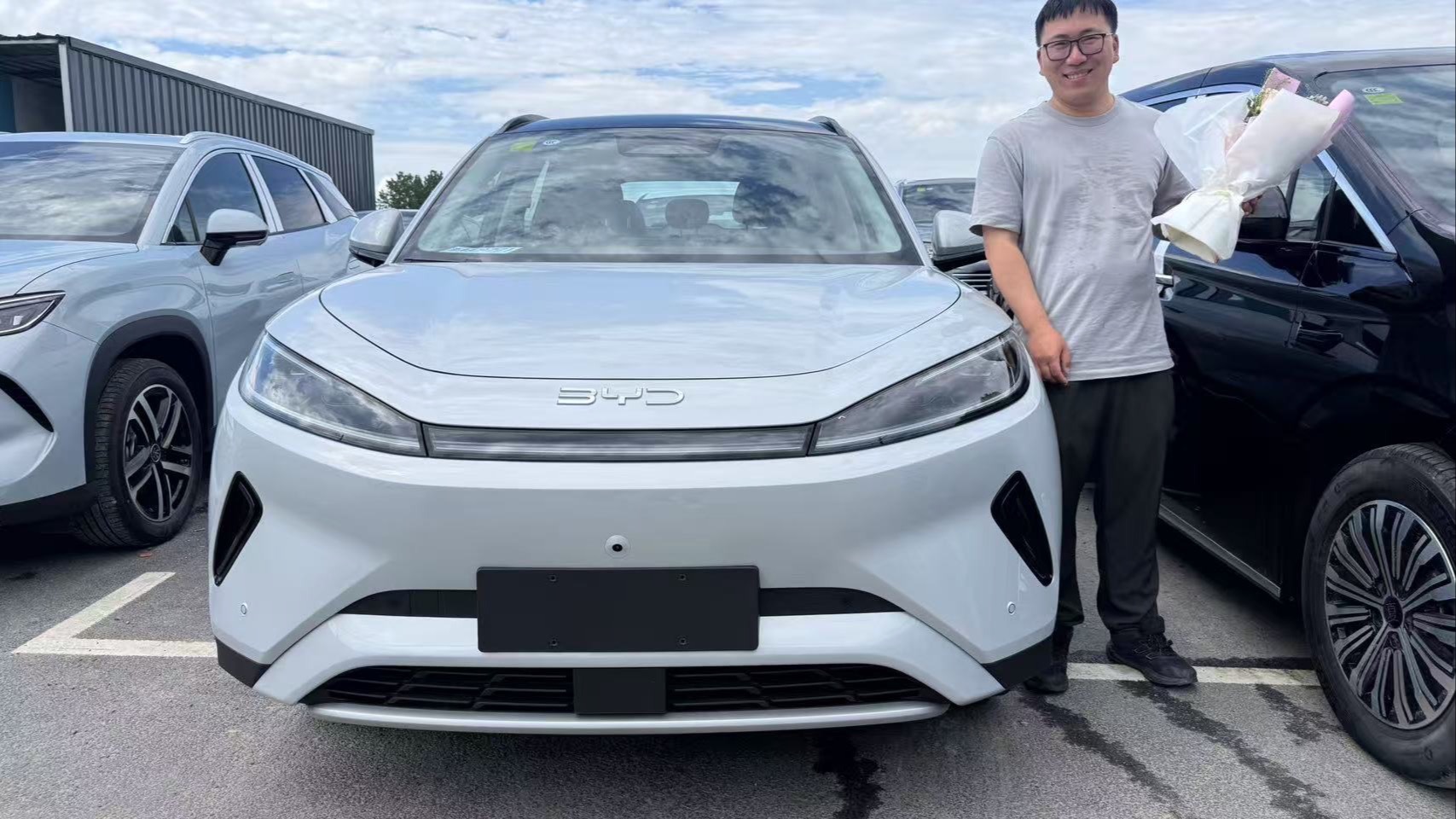 新车12.78万，海狮05EV，兄弟首付30800，喜提新车，怎么样？-郑在卖车-郑在卖车-哔哩哔哩视频