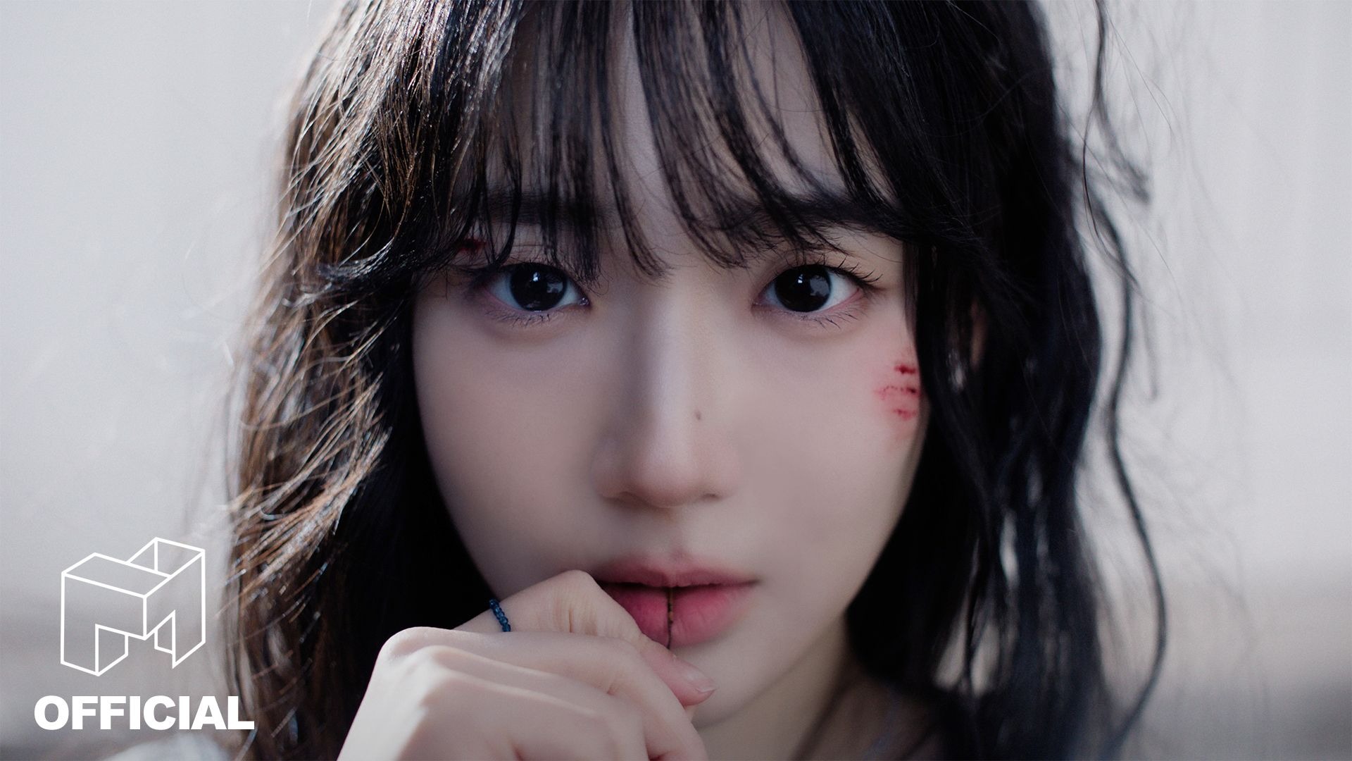 【tripleS】tripleS 'Are You Alive' Official MV-南山在逃兔-歌（听听听）-哔哩哔哩视频