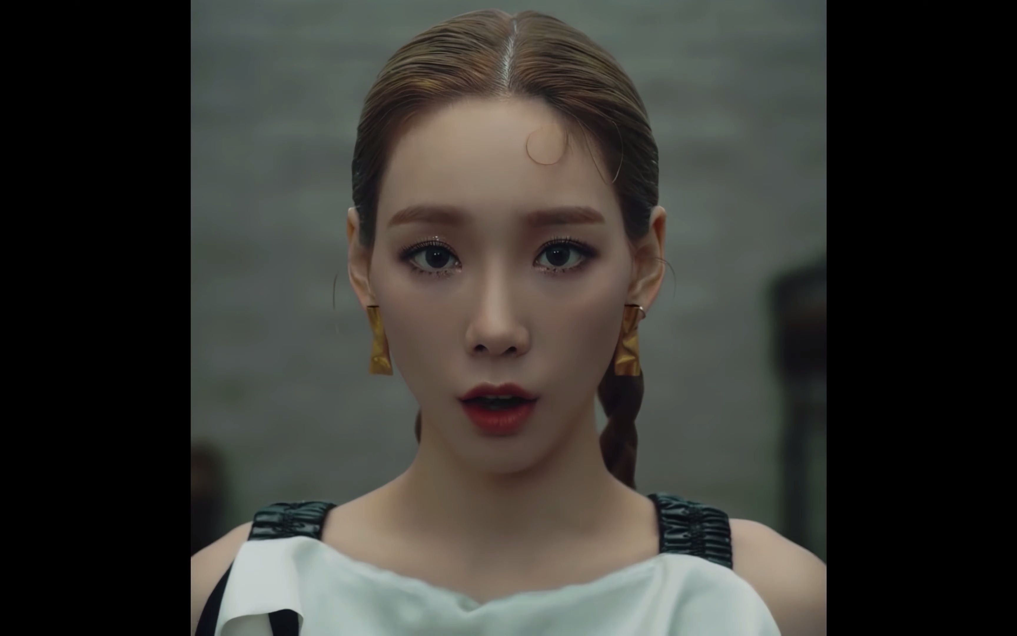 【4K/60FPS】TAEYEON/'テヨン 「VOICE」'MV,收藏级画质_哔哩哔哩_bilibili