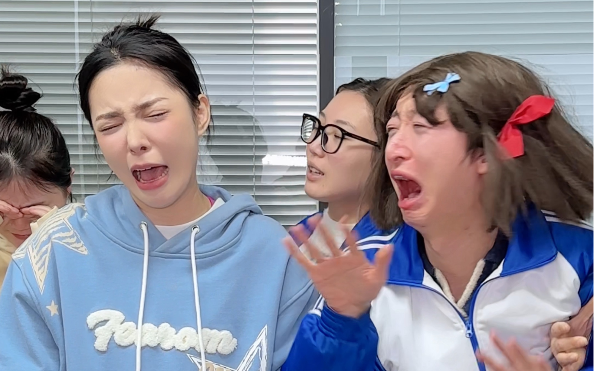惹女生很有一套且天生贱兮兮的男生 叮叮喵dxy 叮叮喵dxy 哔哩哔哩视频