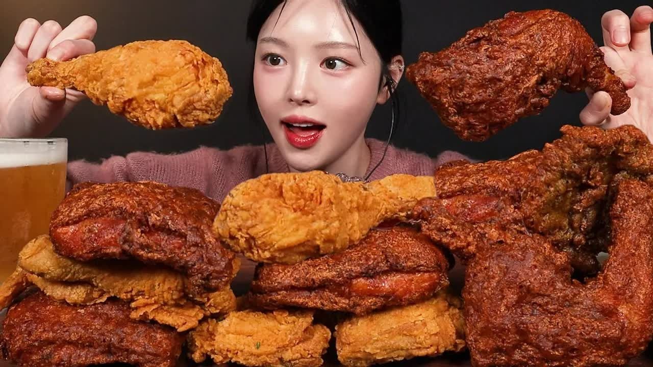 【Boki字幕版】巨无霸脆皮鸡腿与辣味炸鸡配啤酒大吃特吃！！！-bokiboki小姐姐-bokiboki小姐姐-哔哩哔哩视频