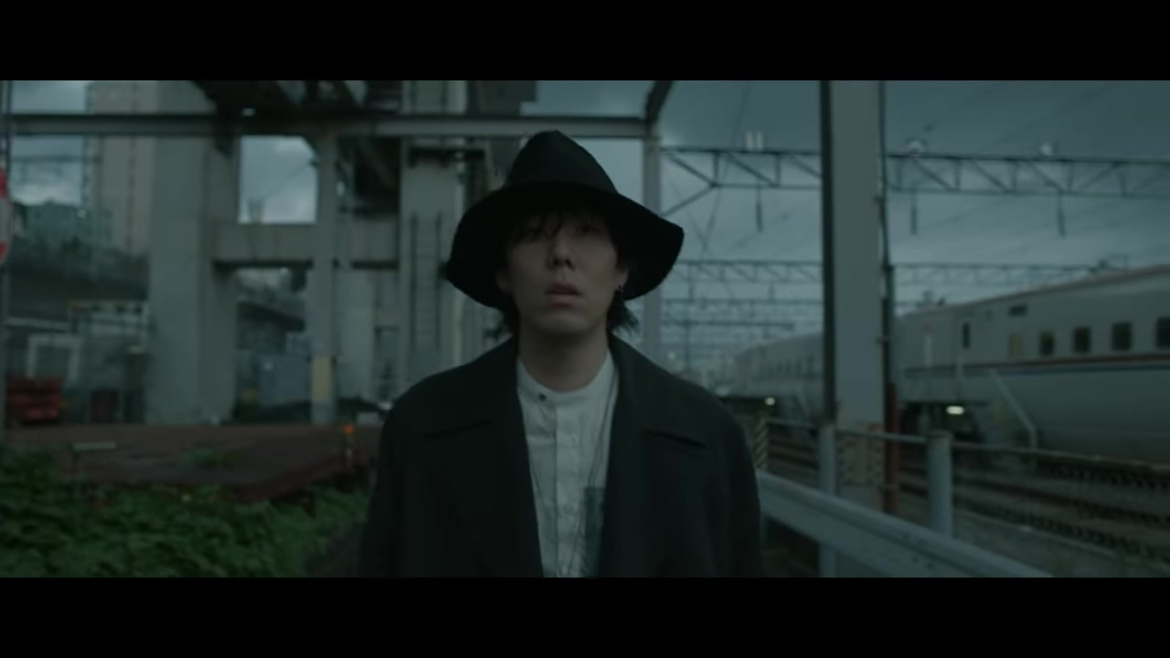 愛にできることはまだあるかい RADWIMPS MV - YouTube_哔哩哔哩_bilibili
