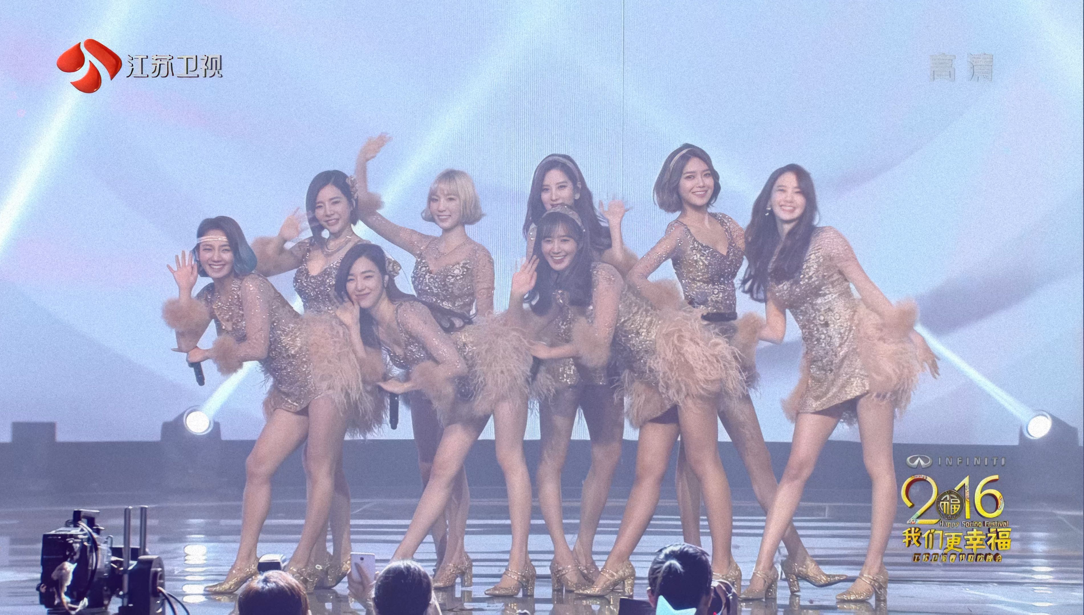 少女时代-《Gee》2016江苏卫视春晚-岁月匆匆往事随风-岁月匆匆往事随风-哔哩哔哩视频