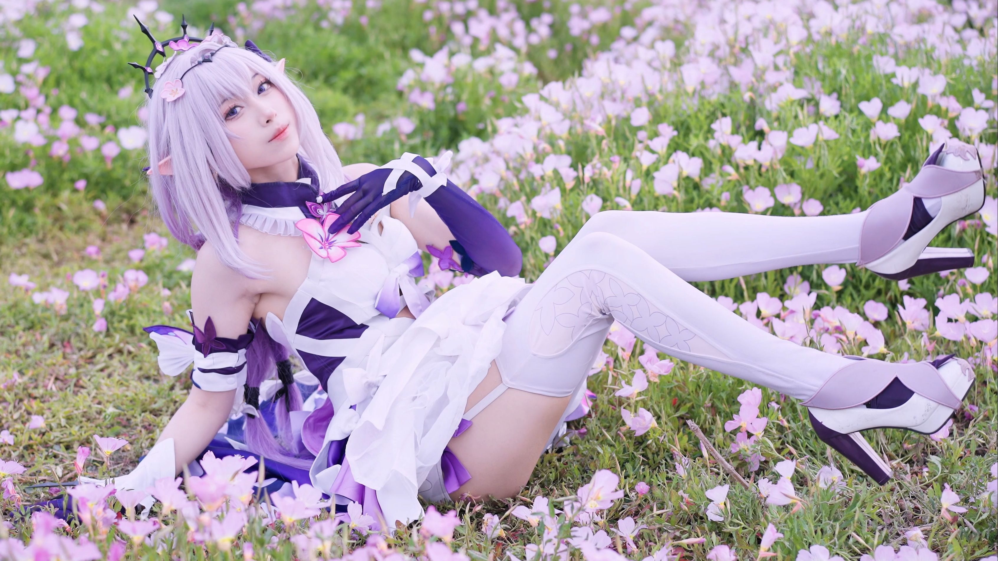 可以抱你一下吗？遐蝶cos-北北miya-北北miya-哔哩哔哩视频