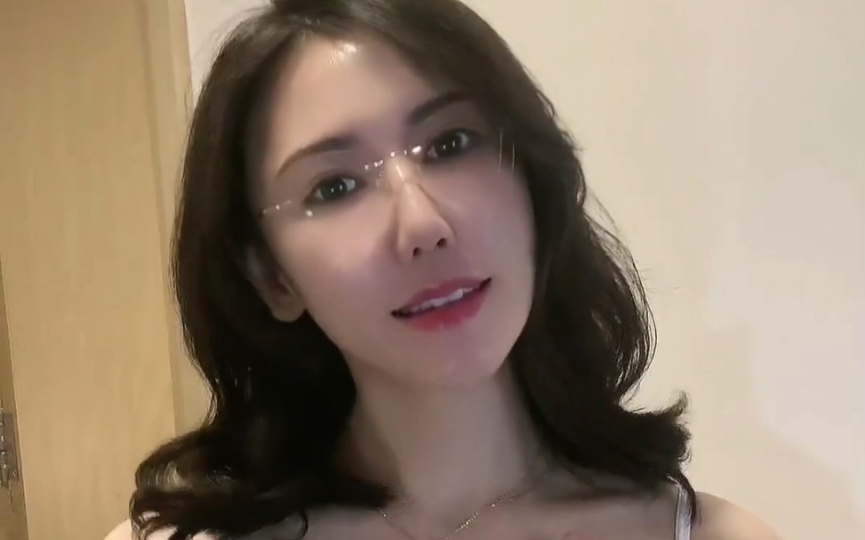 优雅眼镜阿姨永不过时-王者曹阿瞒-王者曹阿瞒-哔哩哔哩视频