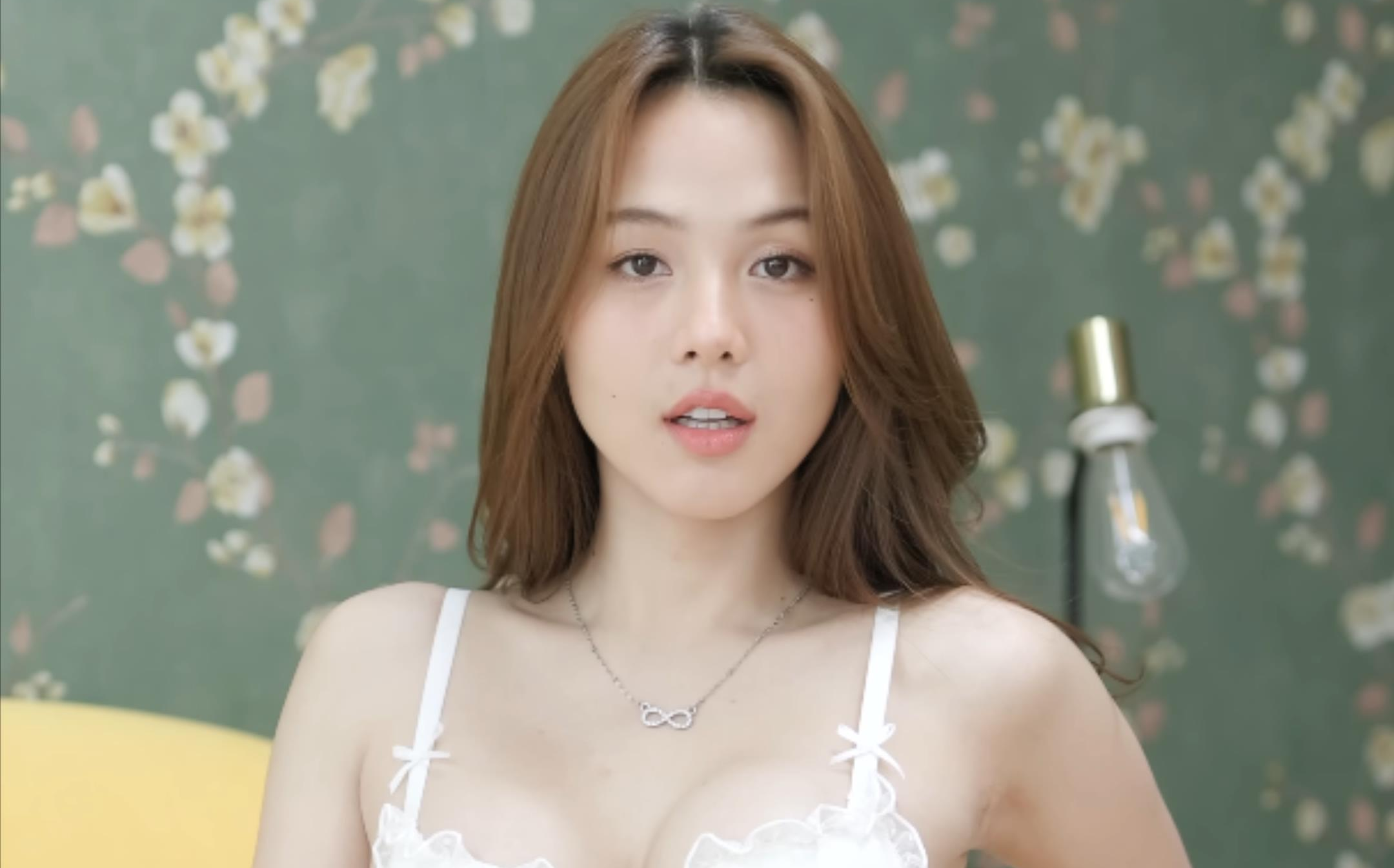 [ZinyoR] Jeen Monthana Chuthatus-卝卄卝卄卝卄卝-0.o-哔哩哔哩视频