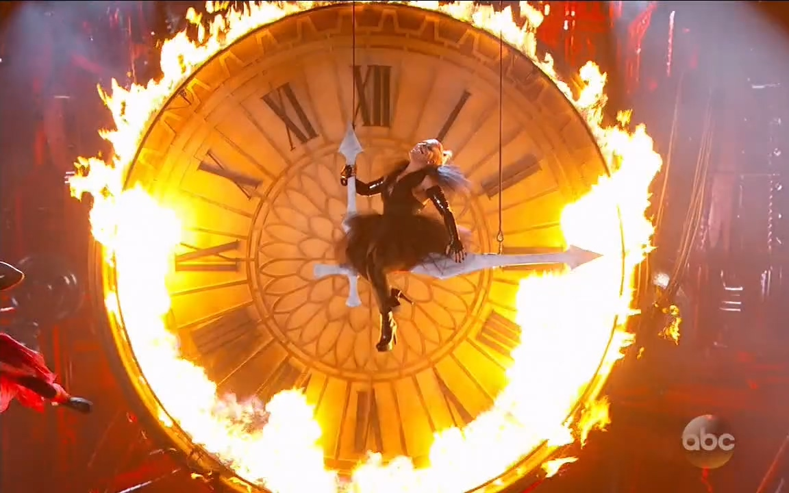 P!nk - Just Like Fire Live (BBMAs 2016) - 720p Pink 软中英字幕_哔哩哔哩_bilibili