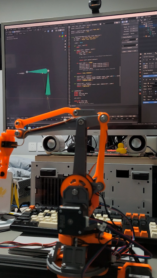笔记 #1: Blender 到 Arduino 机械臂的 pyserial 动作映射，这次倒是不太受到 Blender 刷新率的影响，机械臂速度其实还能更快的_哔哩哔哩_bilibili