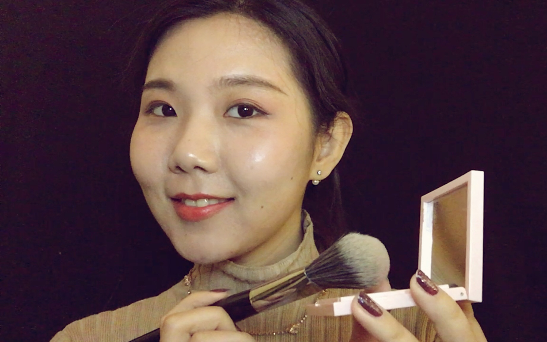 【中文ASMR】YUE 温柔小姐姐给你化妆 今天你预约化妆了 低语 催眠 刷子刷脸-YUE的晚安陪伴-YUE的晚安陪伴-哔哩哔哩视频