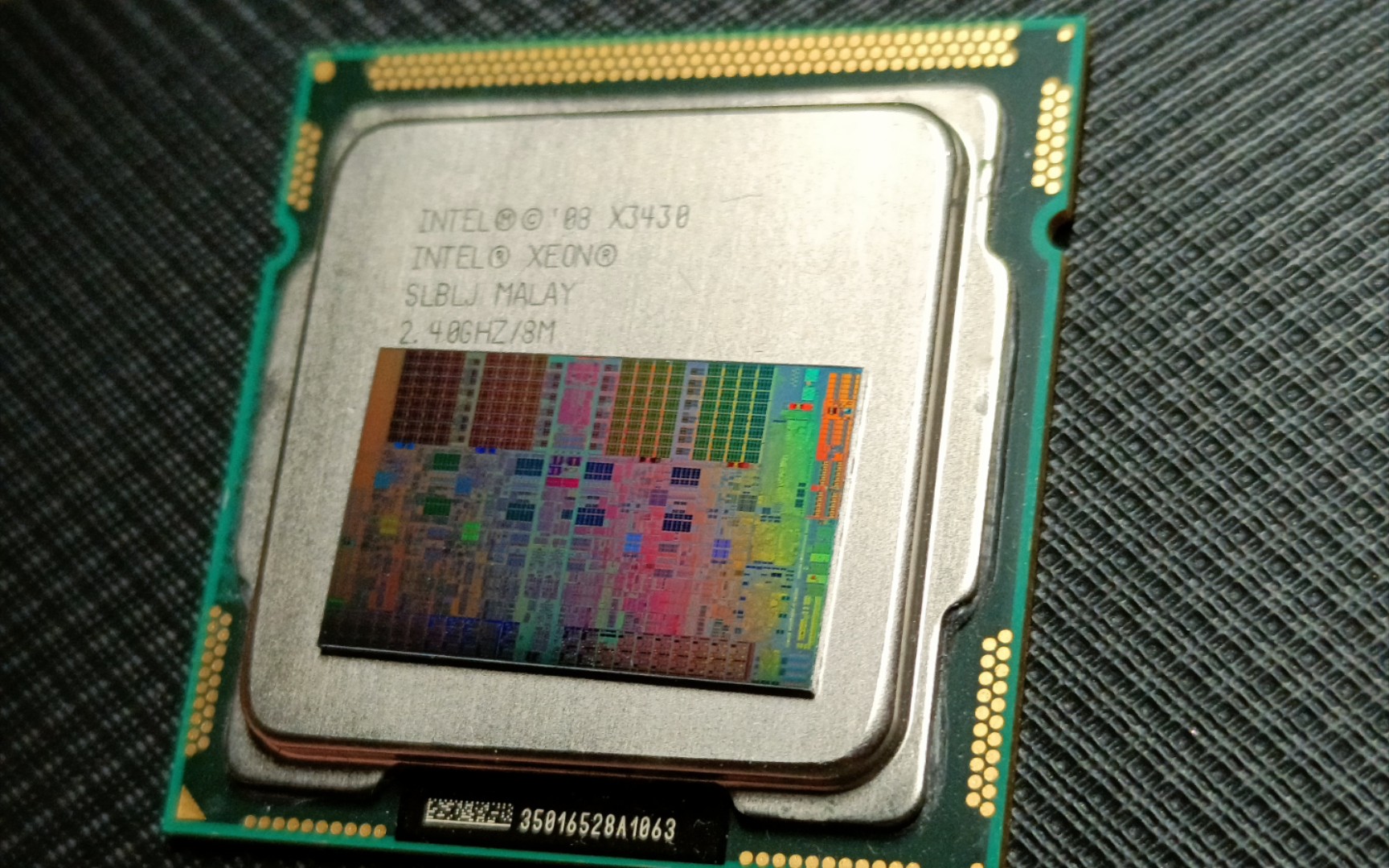 cpu z物理版之intel 至强x3430开盖物理数框框_哔哩哔哩_bilibili