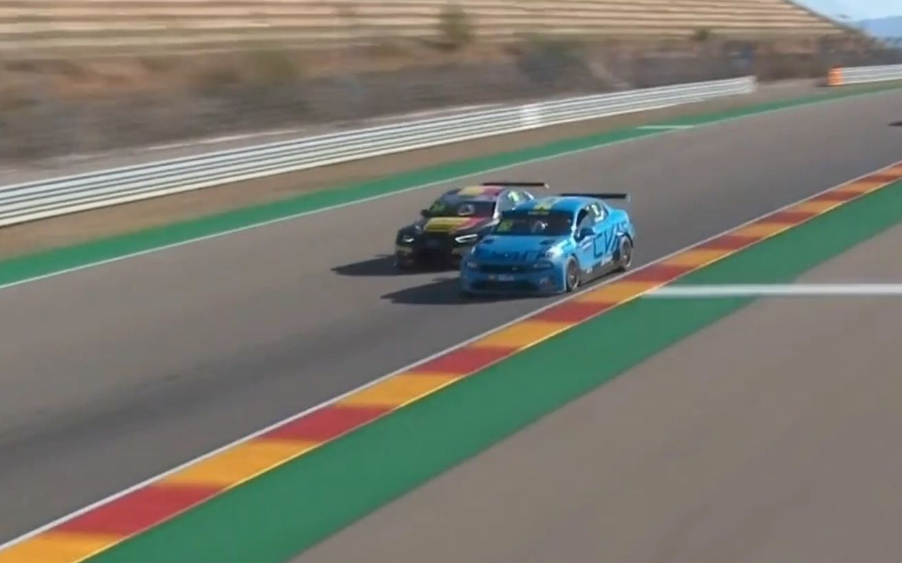 领克车队“大圣哥”上演精彩超车——2020 WTCR 西班牙站_哔哩哔哩_bilibili