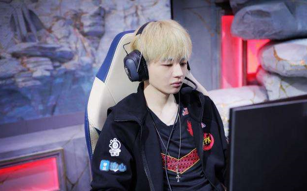 FPX.Crisp：我来告诉你一个辅助的极限在哪里_哔哩哔哩_bilibili