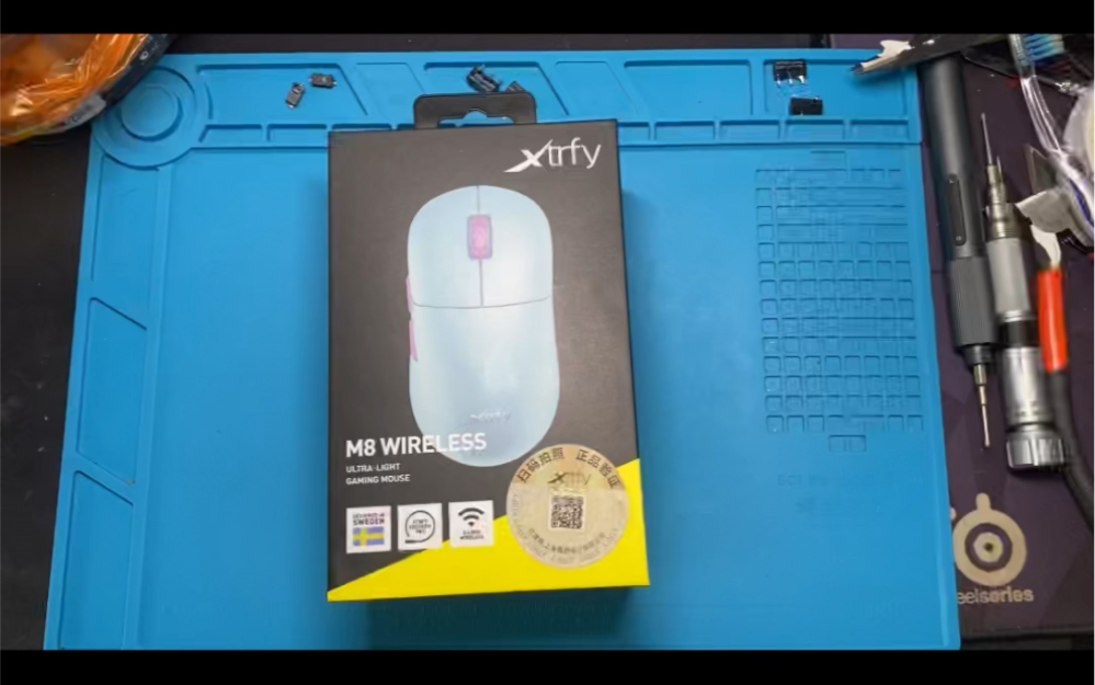 Xtrfy M8w拆解更换诺华蓝透粉点，编码器更换ttc 金轮，调试按键板晃动。