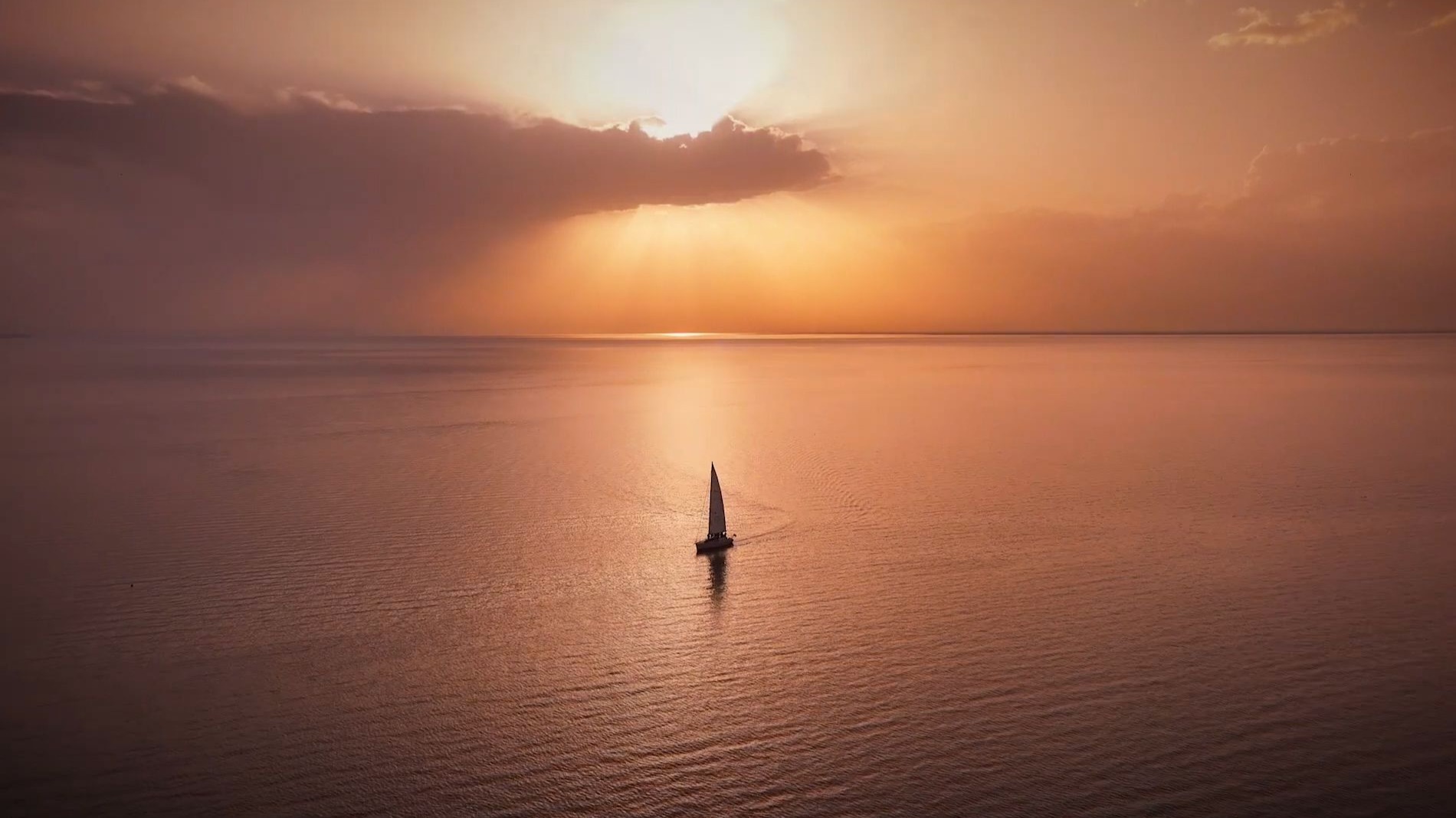 纯音乐Savva Dudin-The Last Sunset,史诗级激情震撼气势磅礴空灵吟唱悲壮激励BGM,日落晚霞-乐享凡尘-乐享凡尘-哔哩哔哩视频