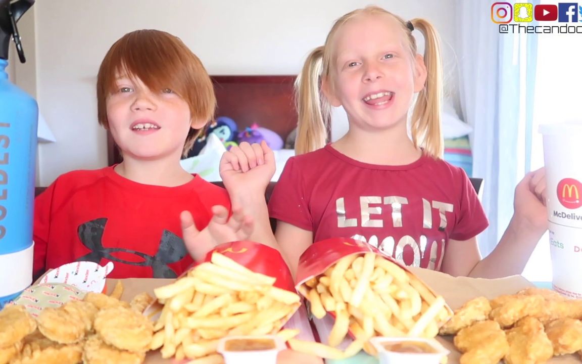 【EATING with the CANDOOS】麦当劳套餐_哔哩哔哩_bilibili