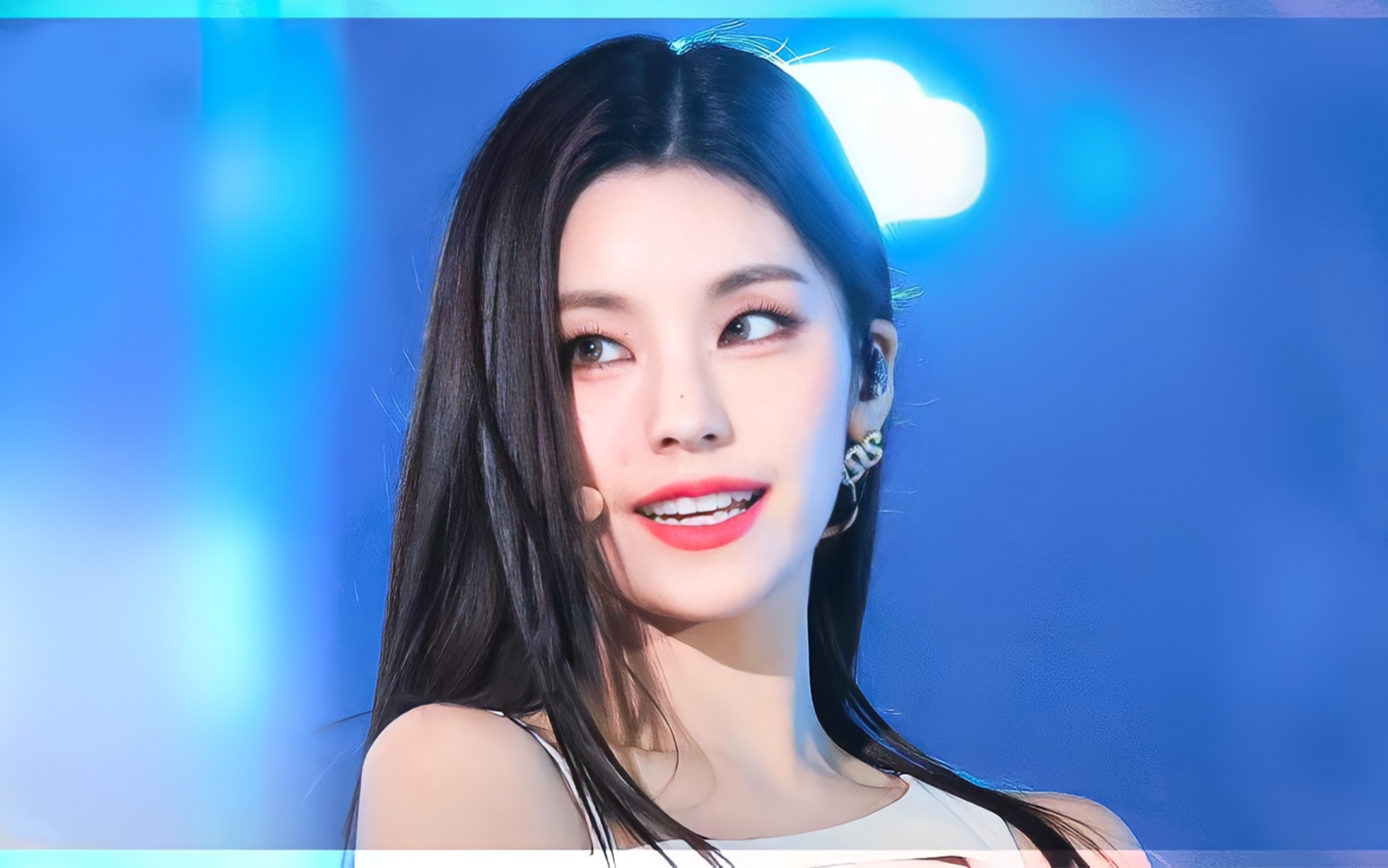 【Yeji-黄礼志】ITZY 221224 SBS歌谣大战-Cheshire + WHAT I WANT直拍-陈幻生0614-ITZY-哔哩哔哩视频