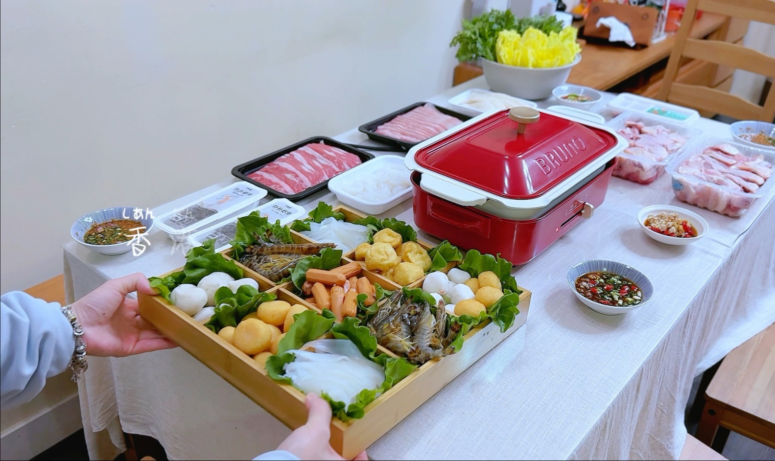 香港一家四口｜宅家椰子鸡火锅｜vlog-莫默mok-莫默mok-哔哩哔哩视频