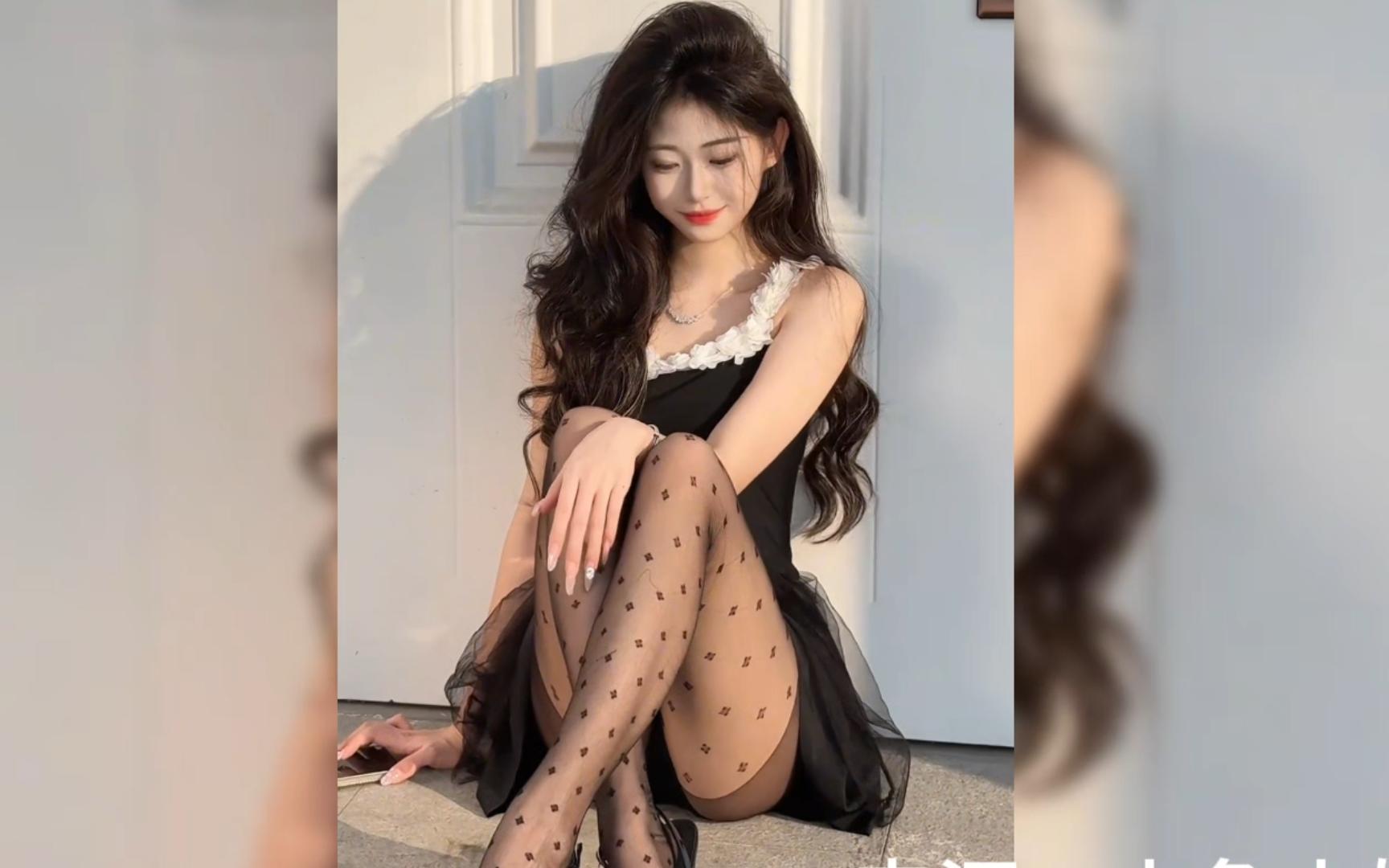 【575/小鱼小妤】10000个妹子收藏计划第575期，一次一个妹子全套看个够-牙牙籽-牙牙籽-哔哩哔哩视频