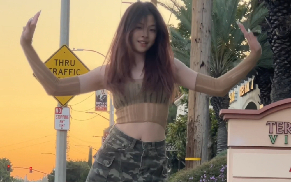 【Emma】DUMDI DUMDI翻跳｜Turn up my summer！-Emmmmmmazhu-Emmmmmmazhu-哔哩哔哩视频