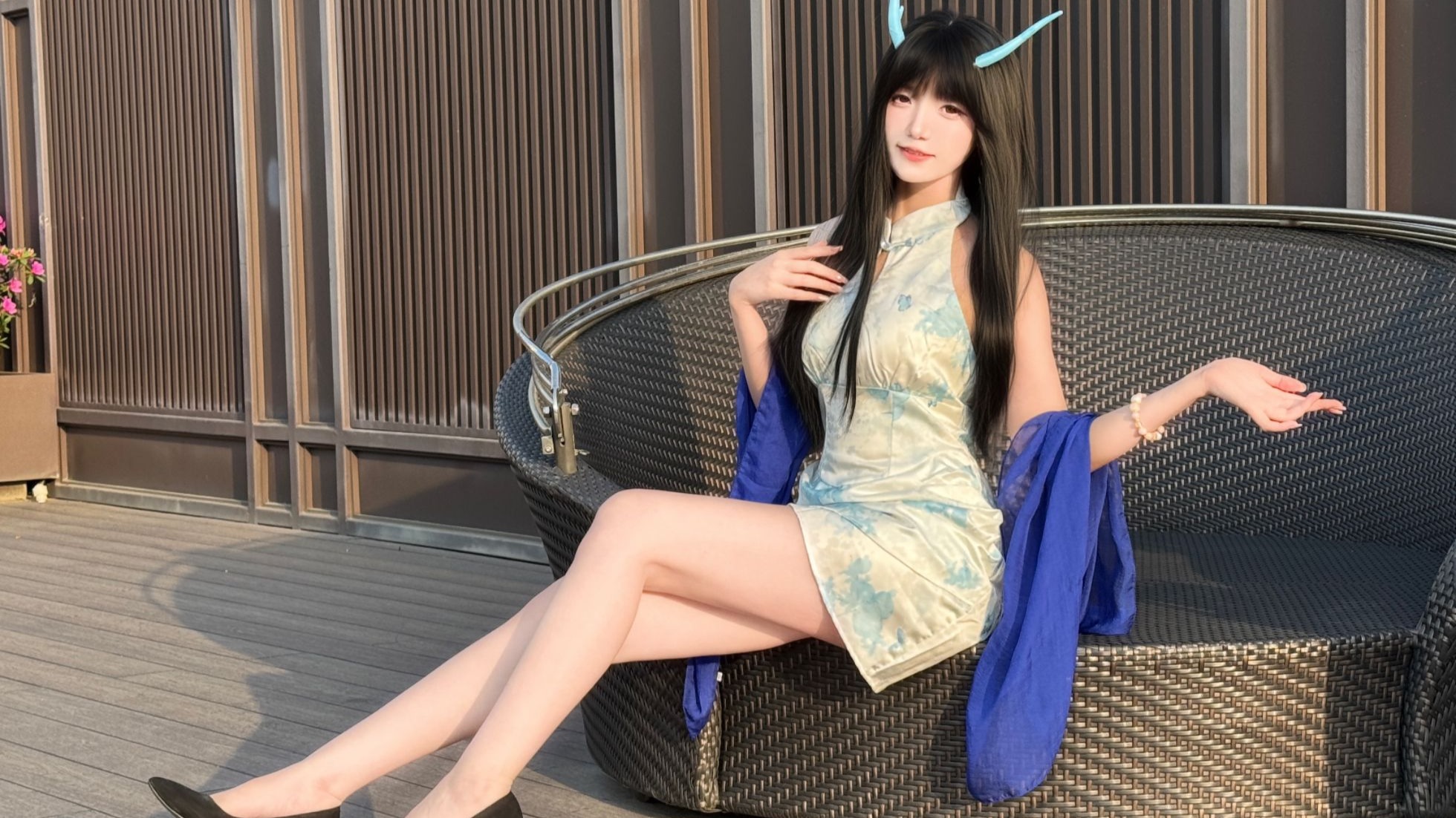 温柔到骨子里的蓝色旗袍 -蒋七七ChiChan-蒋七七ChiChan-哔哩哔哩视频