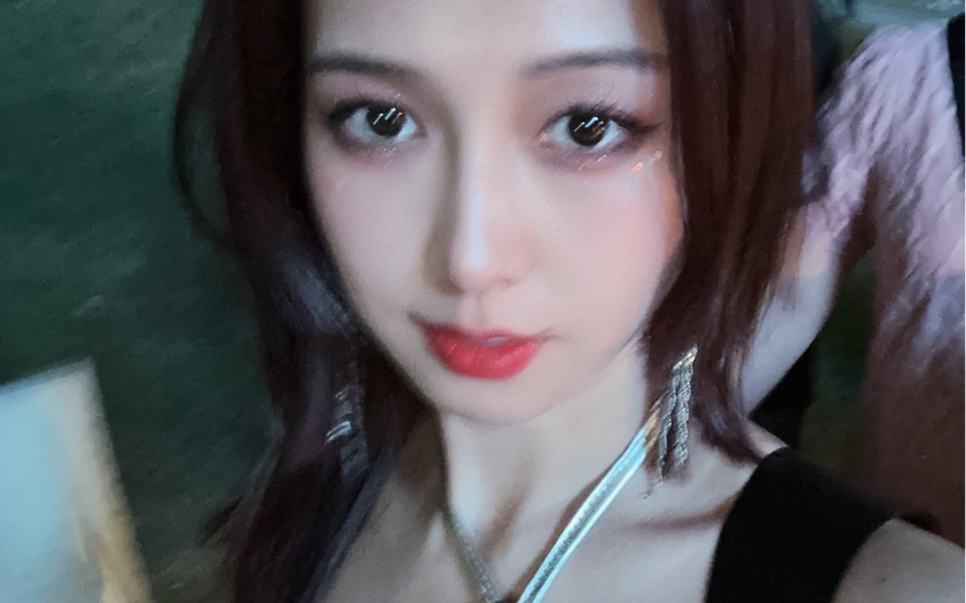 骑自行车坐在张韶涵腿上看演唱会-2u2bu-2u2bu-哔哩哔哩视频