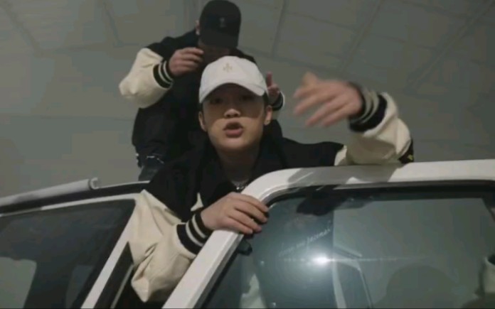 PGONE露脸了？重磅推出狠货MV！CHOS1N（内含音源）-PGONE_哔哩哔哩_bilibili