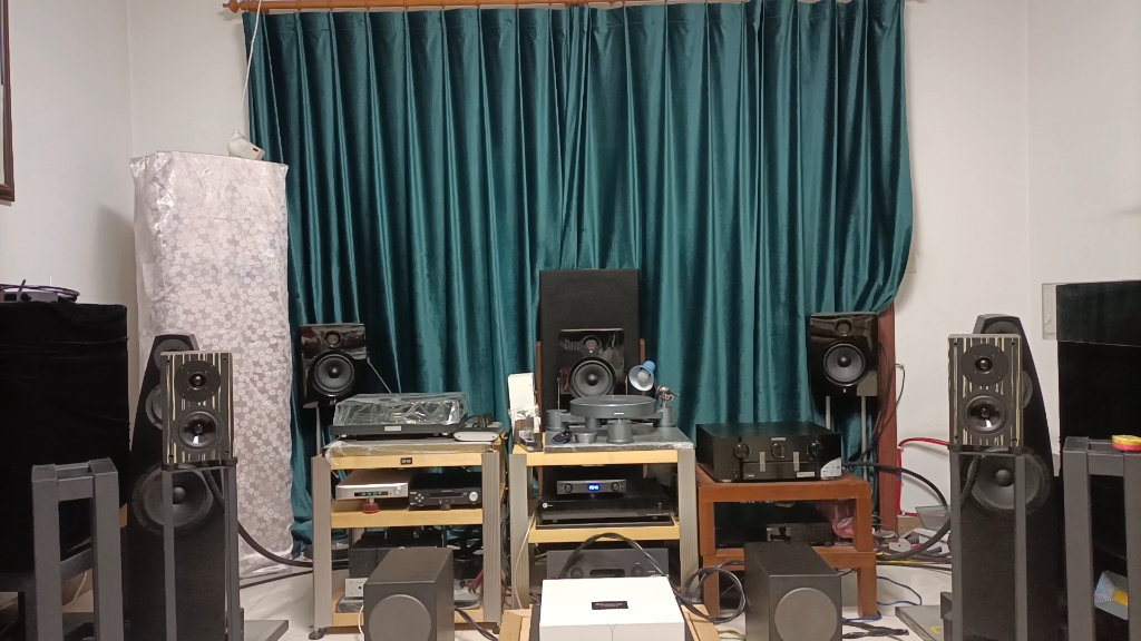 Audiomis唐韹新品MC4无源书架箱搭配原配专用脚架和HSW650低音炮2只播放炎黄第一鼓之鼓诗录音_哔哩哔哩_bilibili