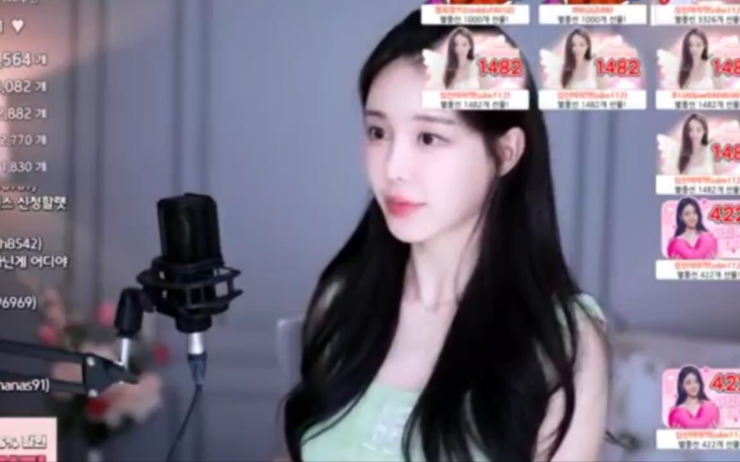 韩国19+主播o111na 8-15最新录屏化身白衣天使